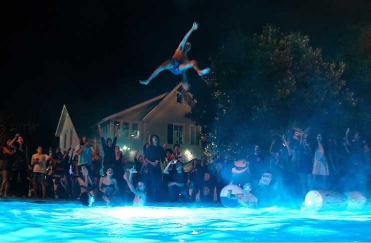 Basscon will host their first ever HARDSTYLE Pool Party !!! | Rave Jungle