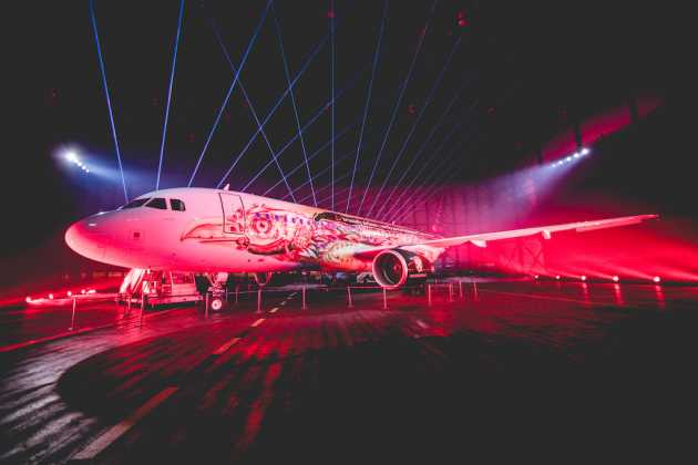 Tomorrowland got an incredible custom made airplane named "Amare ...