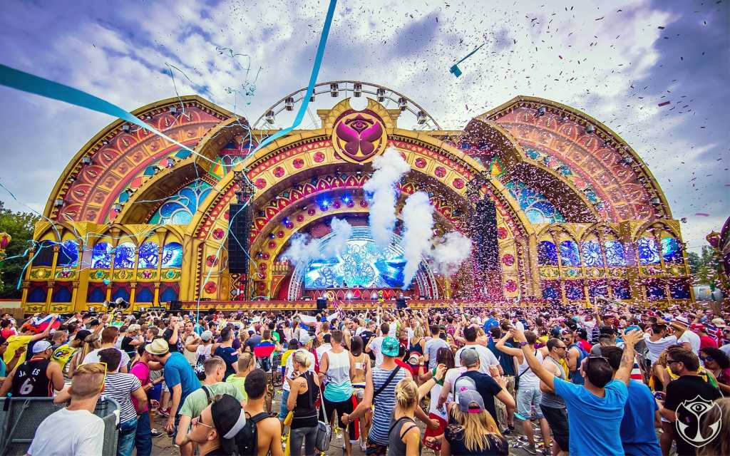Tomorrowland adds 6th wave of artists including Deadmau5 and Tiesto ...
