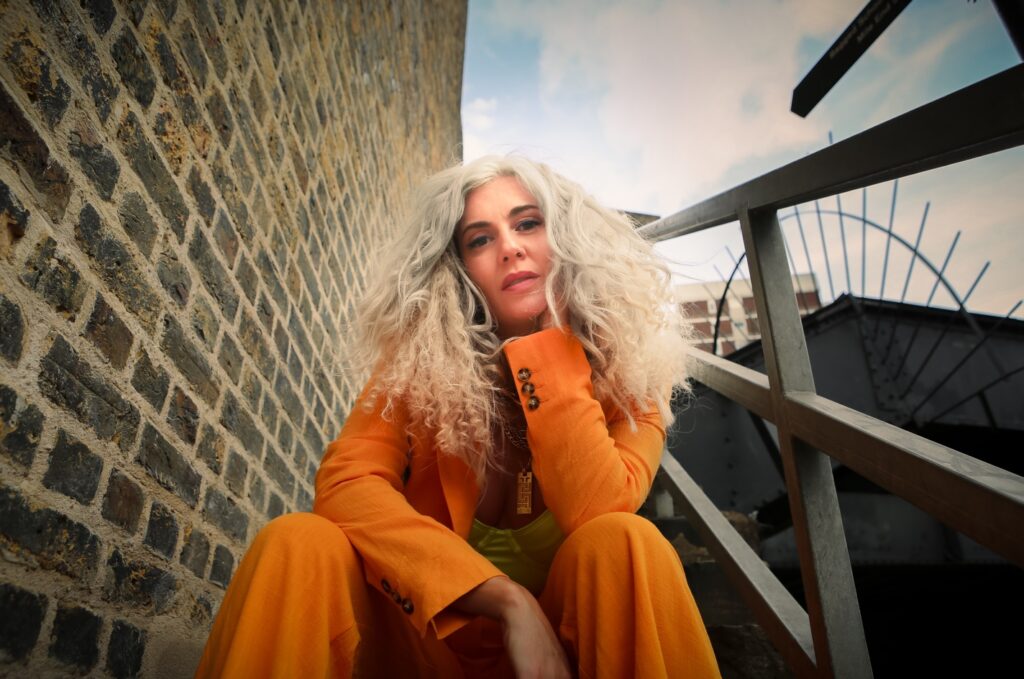 B Jones, Dubdogz and Jem Cooke come together for 'Warrior' on ...