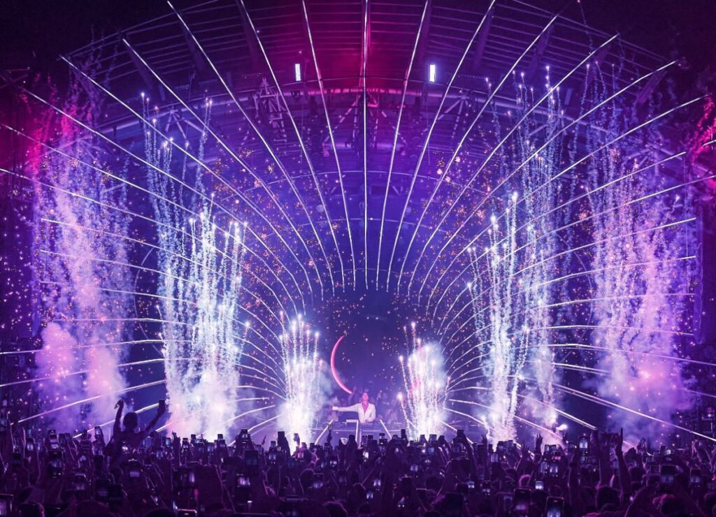 Rave Jungle | Your Source for EDM, DJs & Music Festivals