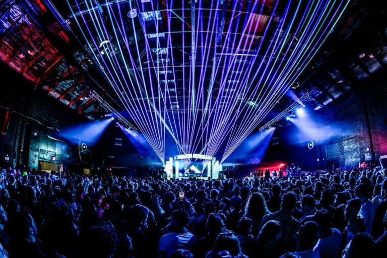 Tiesto, Alesso, Zedd & Rezz Set to Headline Lunar Eclipse at the ...